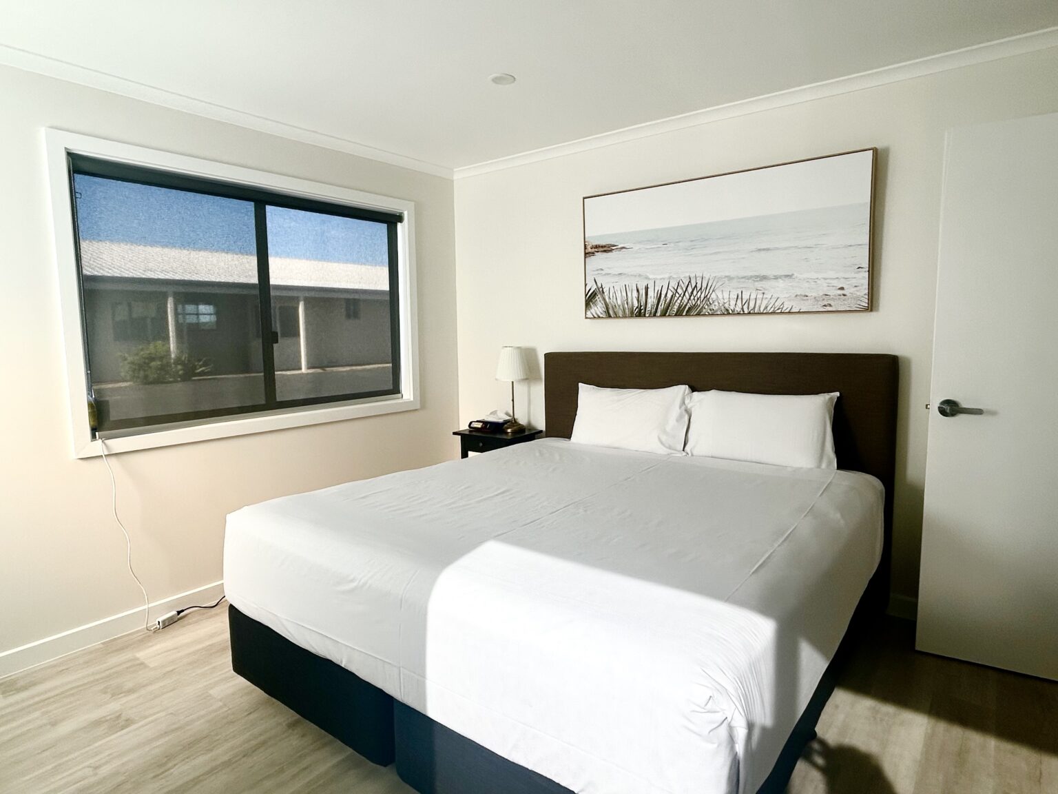 Book Sunset Apartment House in Robe | Comfortably fits 8 people