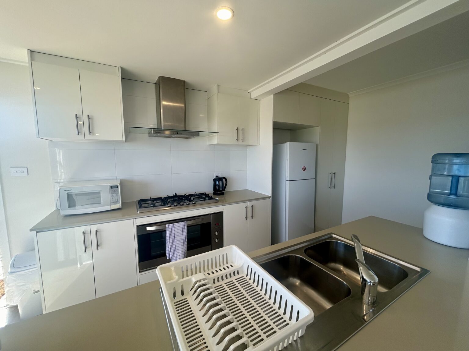 Book Sunset Apartment House in Robe | Comfortably fits 8 people